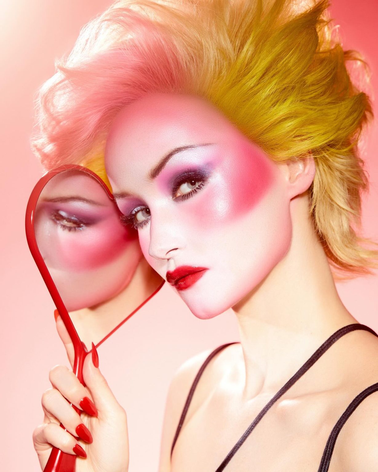 Revive Your Style: 32 80s Makeup Looks for Retro Glam Enthusiasts ...