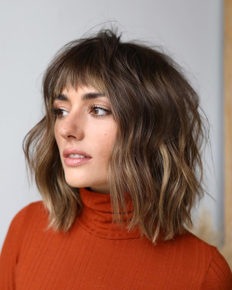 36 Trending Bob Haircuts with Bangs for a Fresh Look in 2024 - divagaze.com