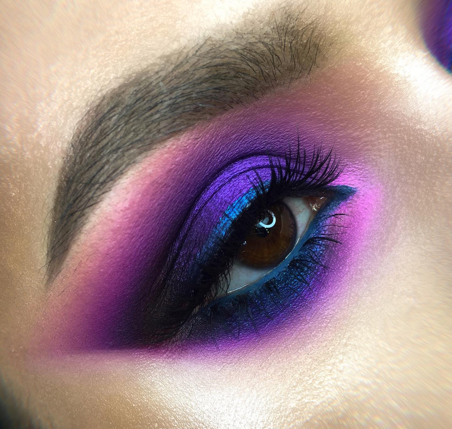 29 Purple Eyeshadow Looks to Elevate Your Style Game - divagaze.com