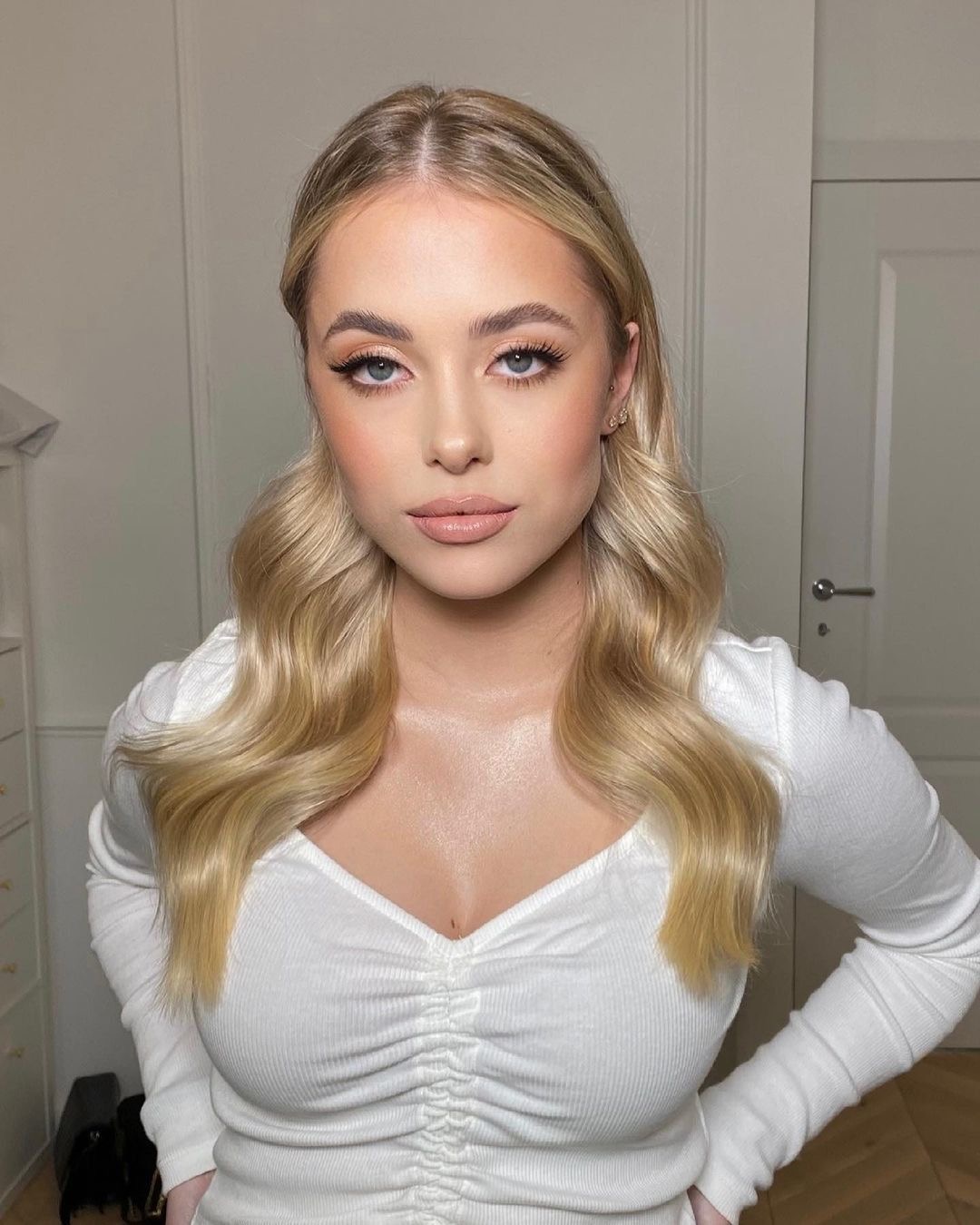 Discover 24 Natural Eyeshadow Looks to Enhance Your Beauty - divagaze.com