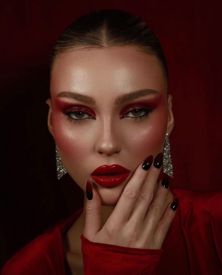 24 Red Eyeshadow Looks to Rock Your Makeup Game | Bold & Beautiful ...