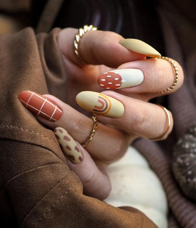 Top 28 Fall Nail Designs 2024 – Trendy Autumn Manicure Inspirations ...