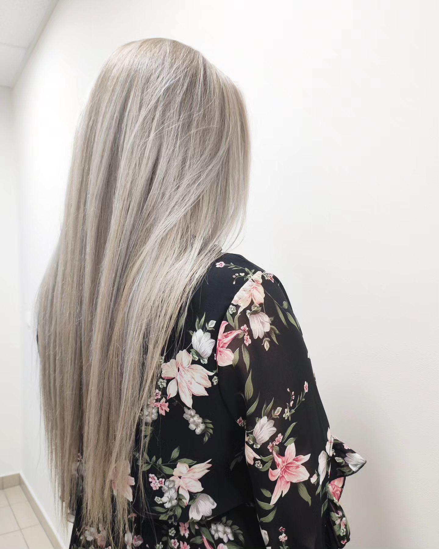 Chic Ash Blonde Hair Ideas: 34 Trendy Styles for Every Woman - divagaze.com