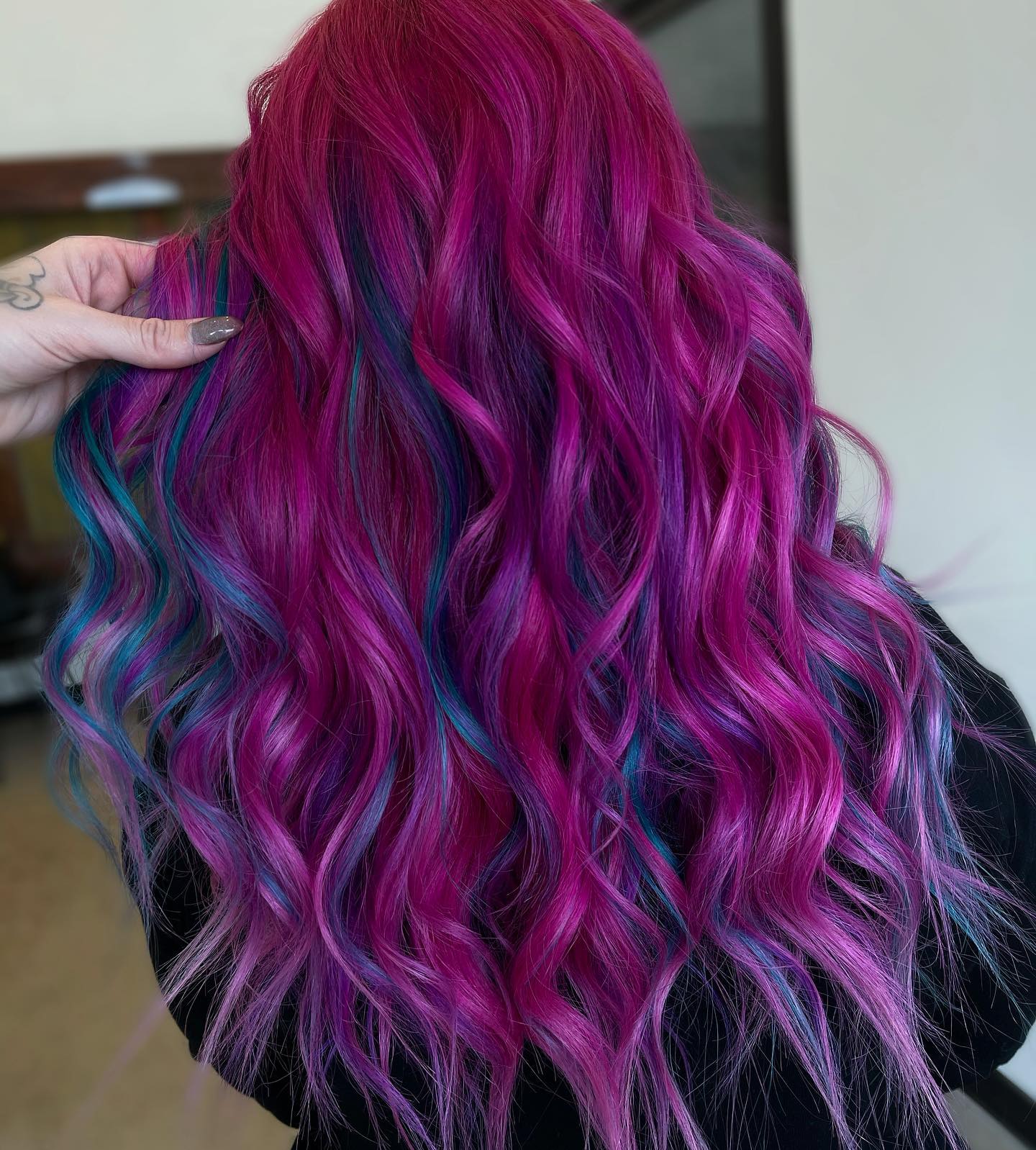 29 Berry Pink Hair Ideas to Refresh Your Look in 2024 - divagaze.com