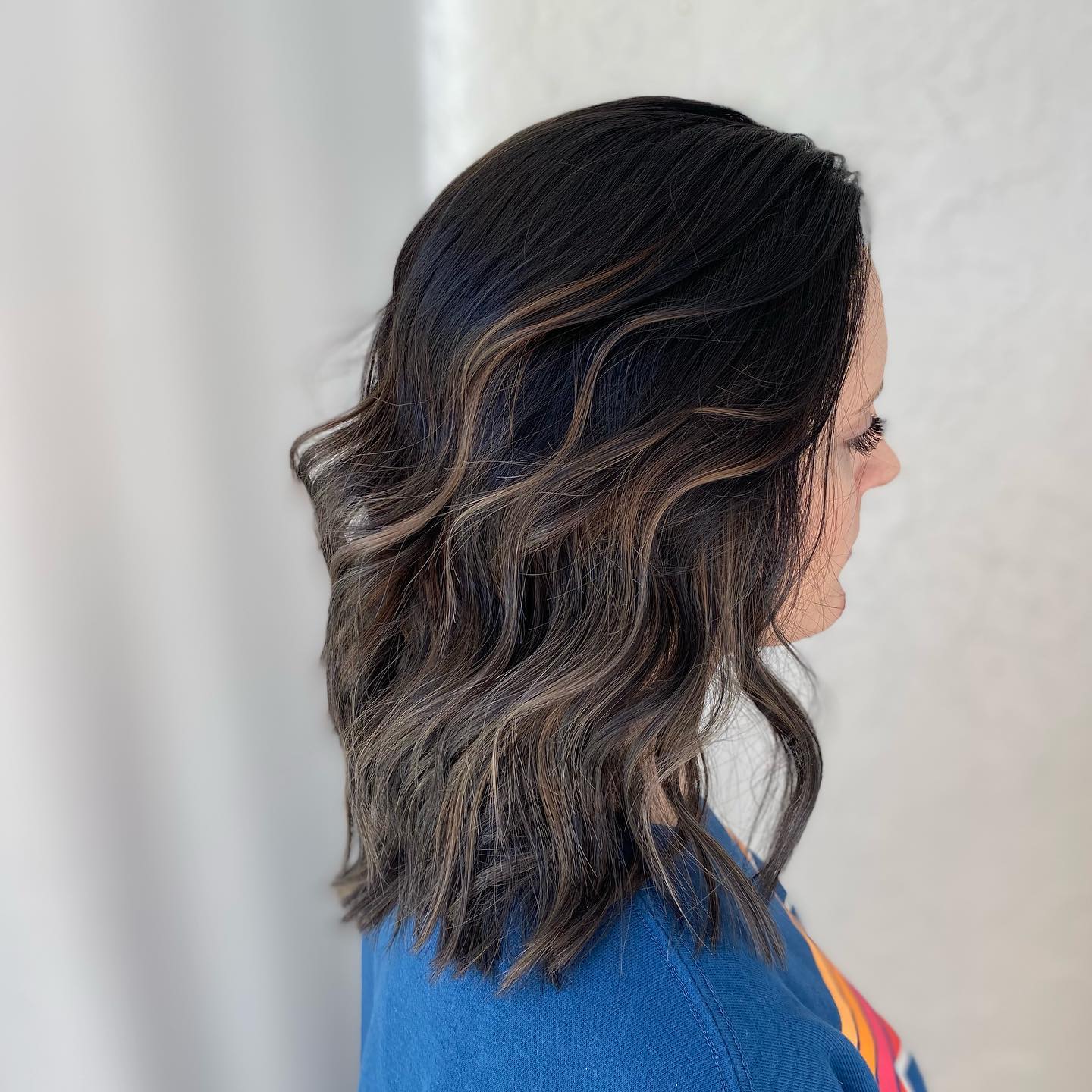 36 Black Hair with Highlights Ideas for Stunning Looks - divagaze.com