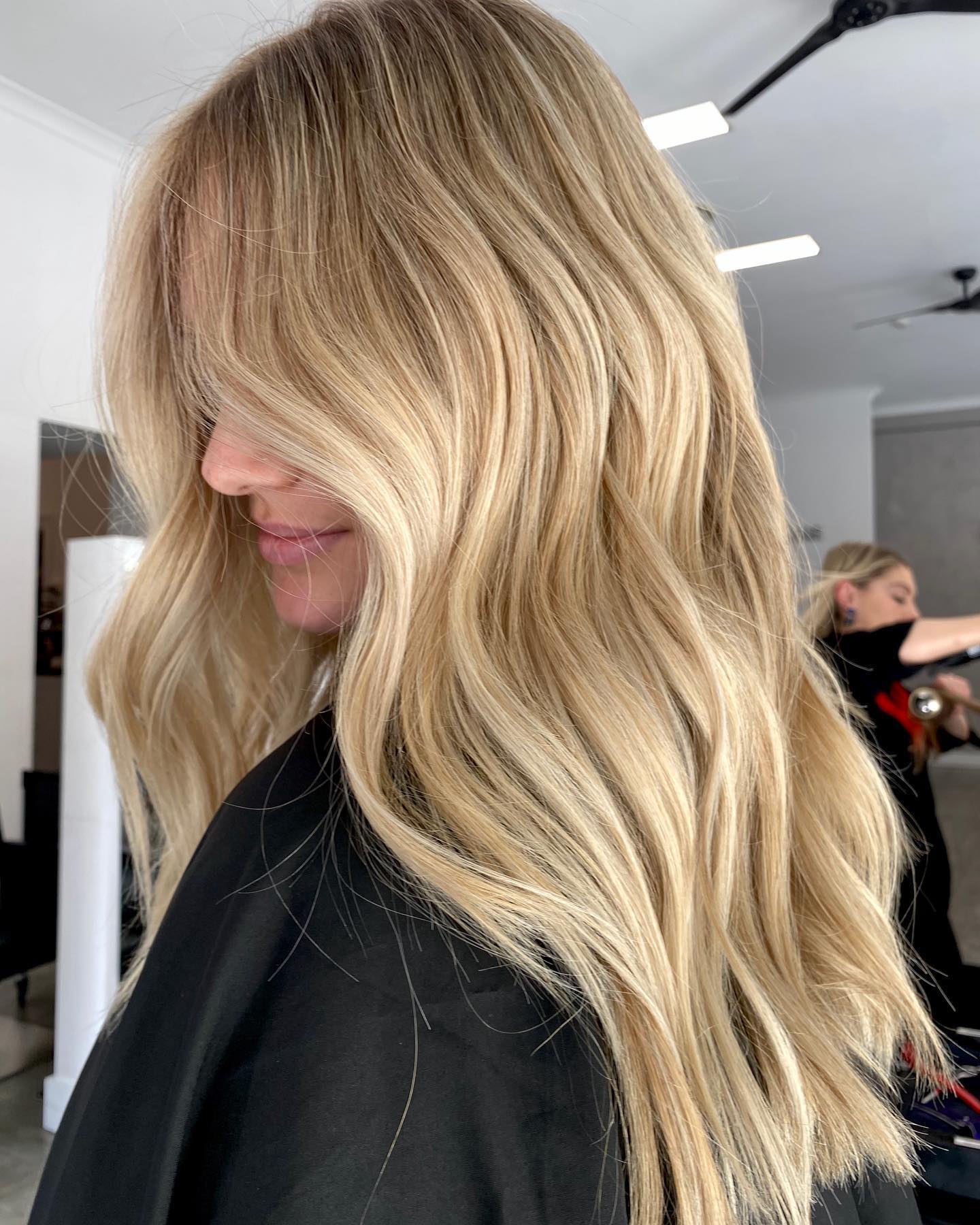 40 Golden Blonde Hair Ideas for a Radiant Look - divagaze.com