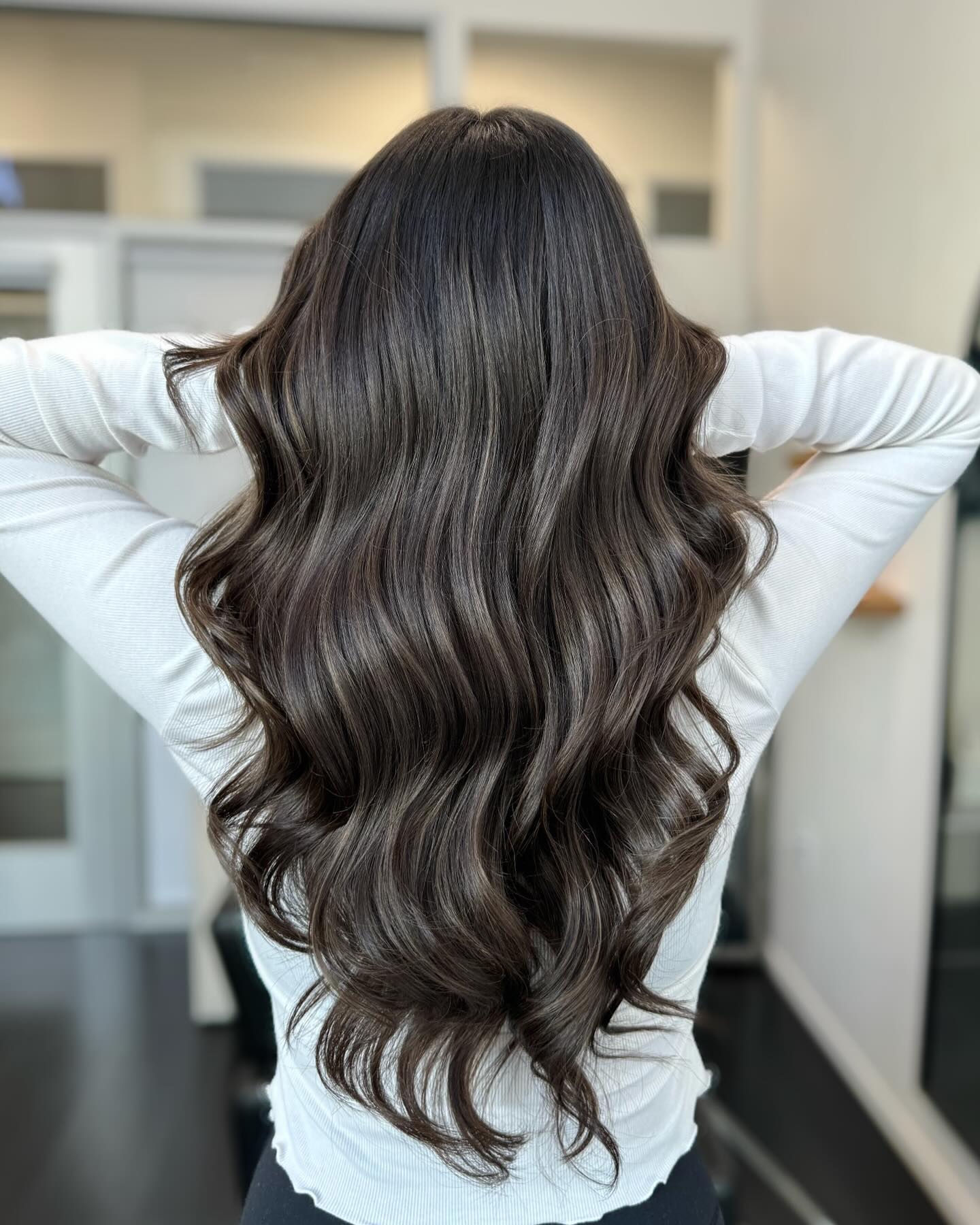 38 Ash Brown Hair Ideas: Trends & Inspirations - divagaze.com
