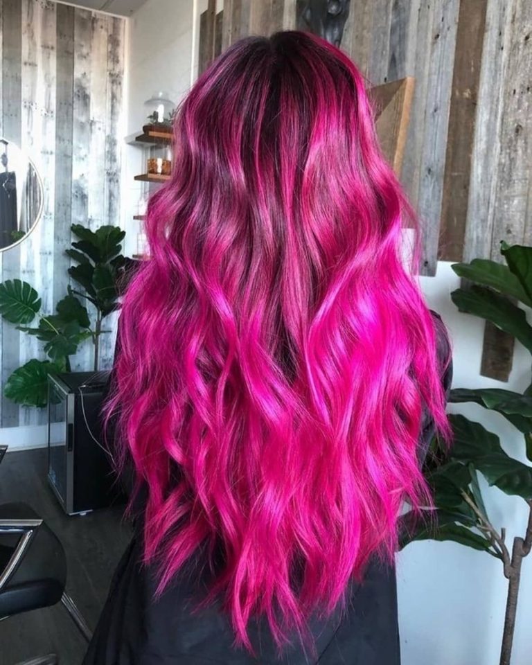 29 Berry Pink Hair Ideas to Refresh Your Look in 2024 - divagaze.com