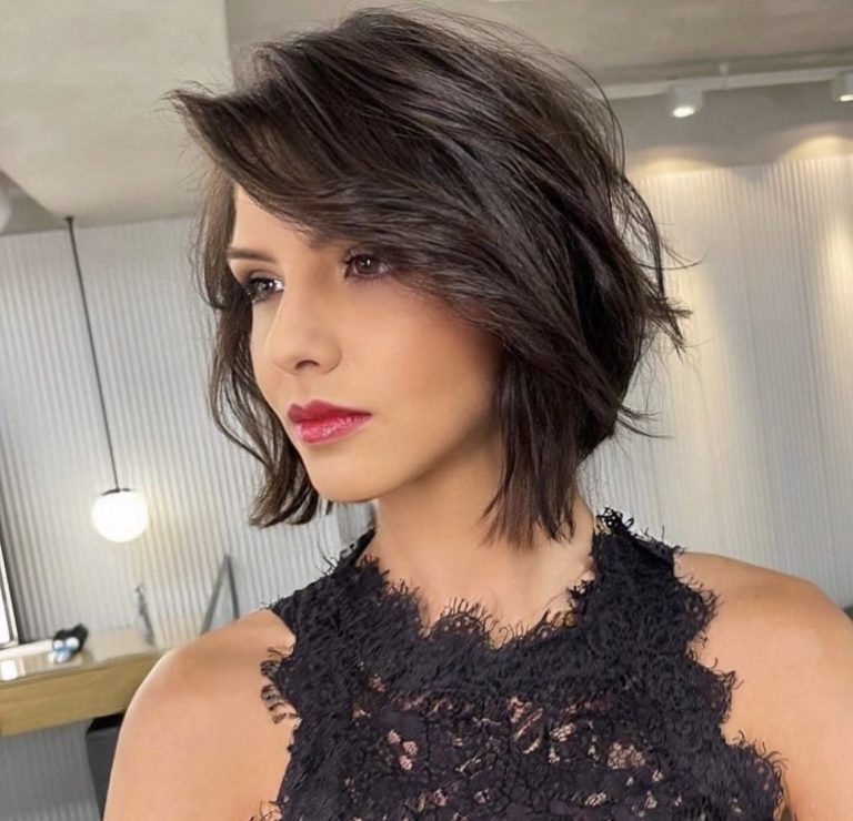 Top 35 Short Layered Hairstyles 2024 - Fresh Looks for Women - divagaze.com
