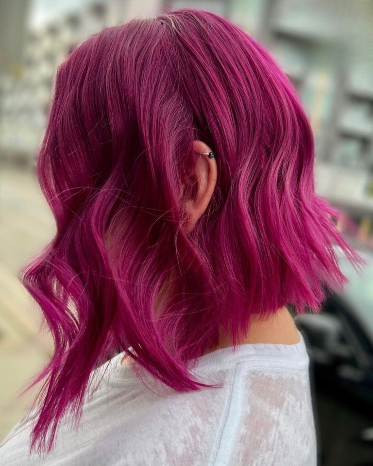 29 Berry Pink Hair Ideas to Refresh Your Look in 2024 - divagaze.com