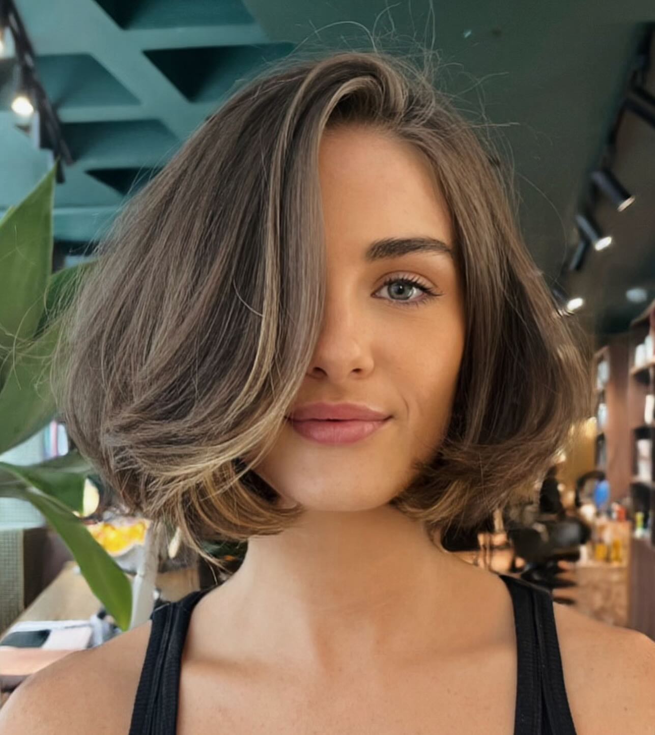 Top 35 Short Layered Hairstyles 2024 - Fresh Looks for Women - divagaze.com