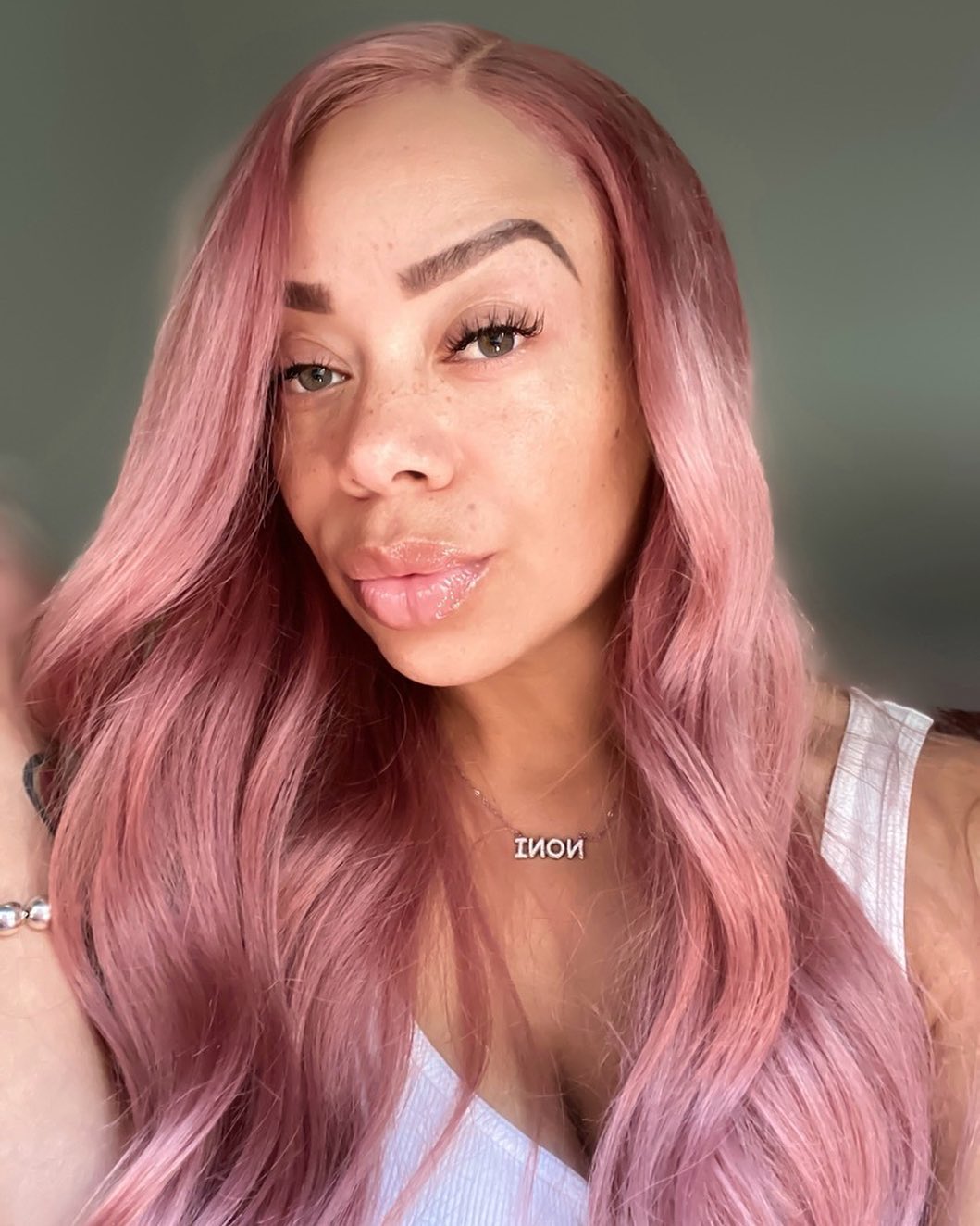 31 Trendy Dusty Pink Hair Ideas to Refresh Your Look in 2024 - divagaze.com
