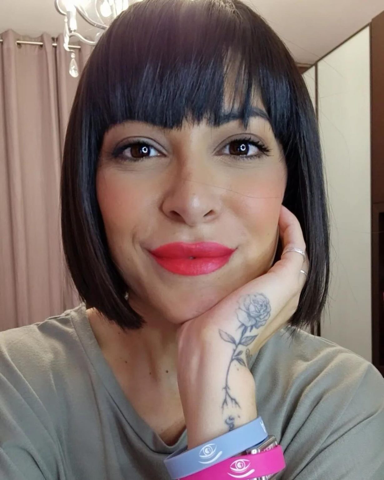 Los 23 Mejores Cortes de Pelo Corto Con Flequillos Para Este 2025 ...