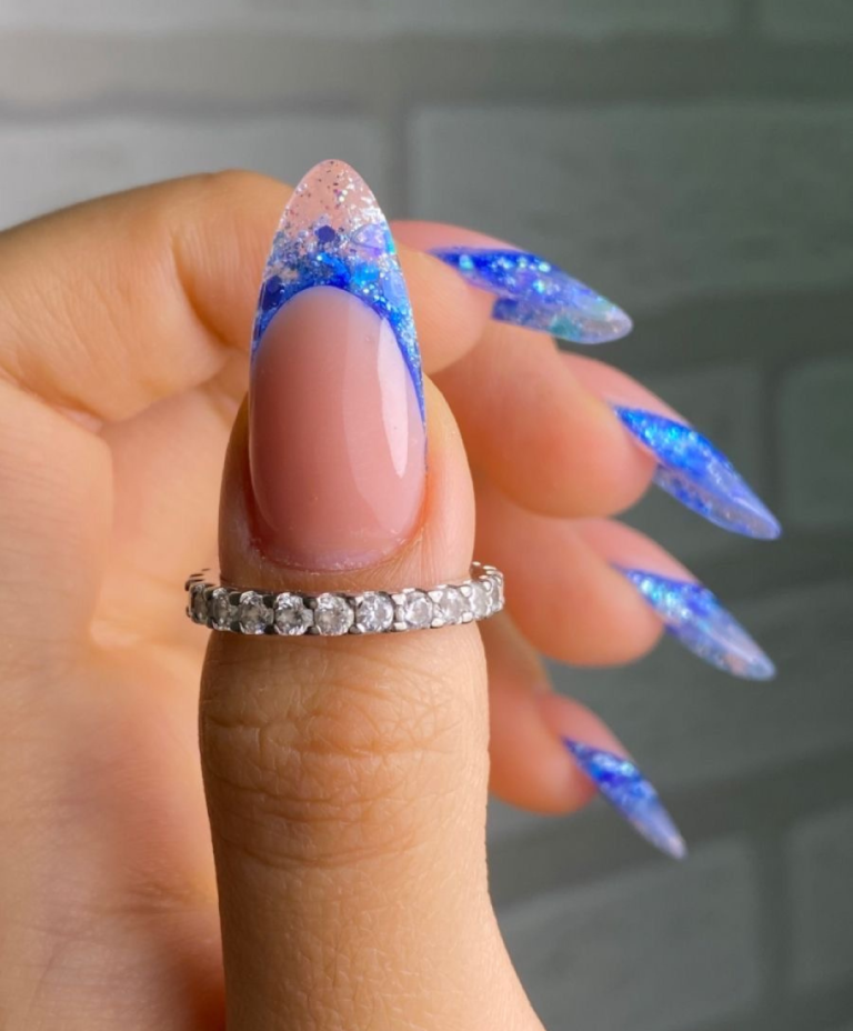 28 Stunning French Acrylic Nails Designs for 2024 You Need to Try Now ...