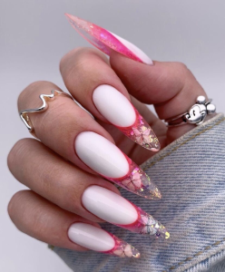 28 Stunning French Acrylic Nails Designs for 2024 You Need to Try Now ...
