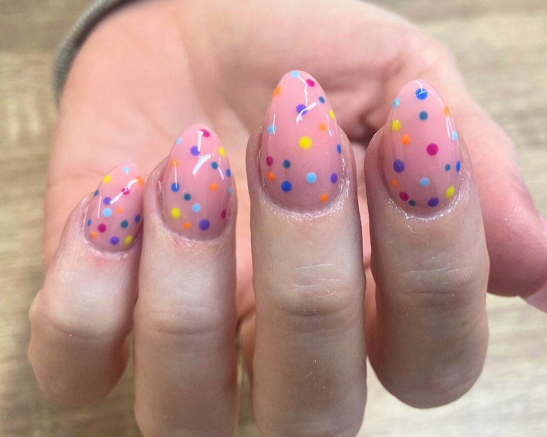 34 Polka Dot Nail Art Designs 2024: Trendy and Playful Ideas for ...