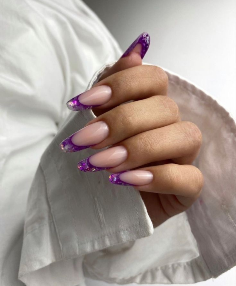 28 Stunning French Acrylic Nails Designs for 2024 You Need to Try Now ...