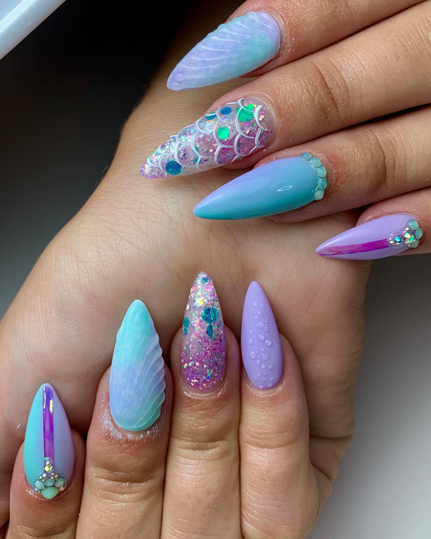 31 Mermaid Nail Art Ideas to Make Your Nails Shine Like a Mermaid's ...