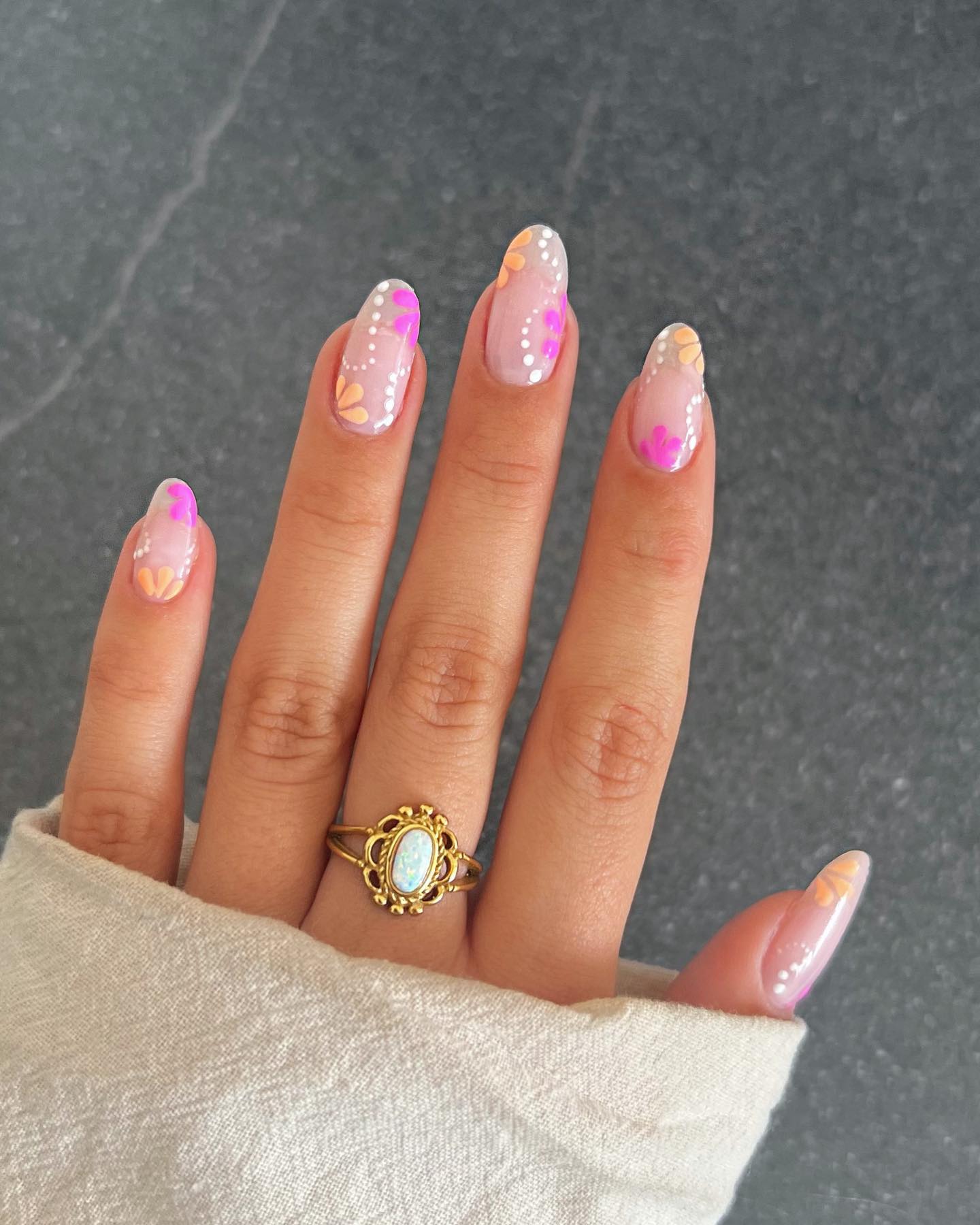 30 Oval Nails Ideas: Trendy, Cute, and Perfect Designs for Every Season ...