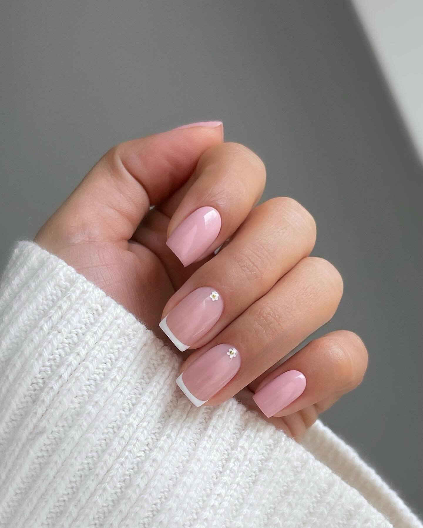 35 Wedding Guest Nails: Elegant and Trendy Ideas for Every Style ...