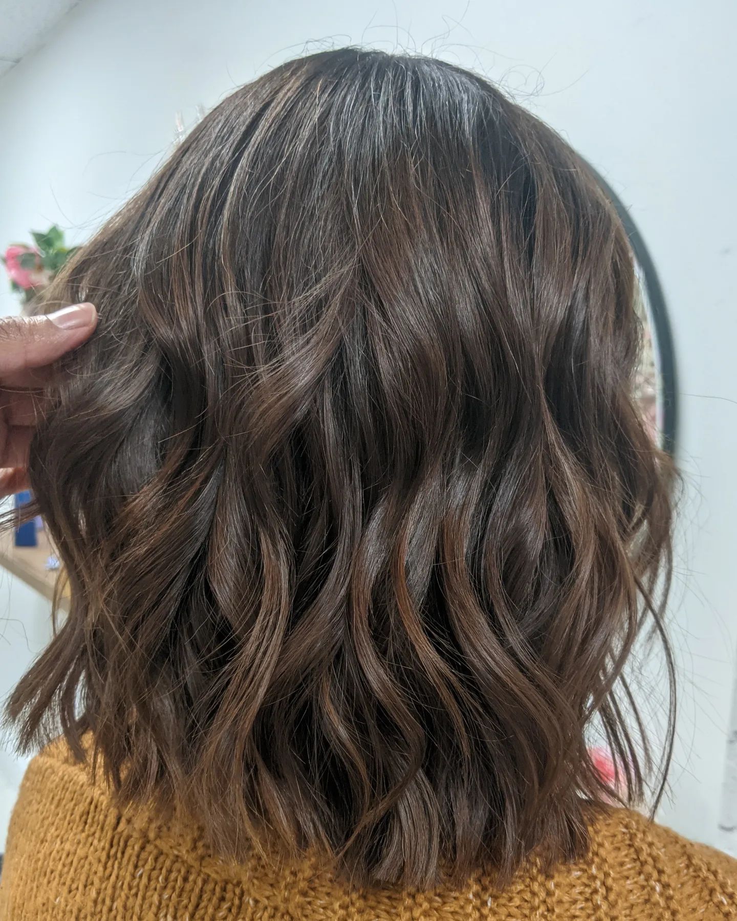 21 Mocha Brown Hair Ideas to Transform Your Look in 2024 - divagaze.com