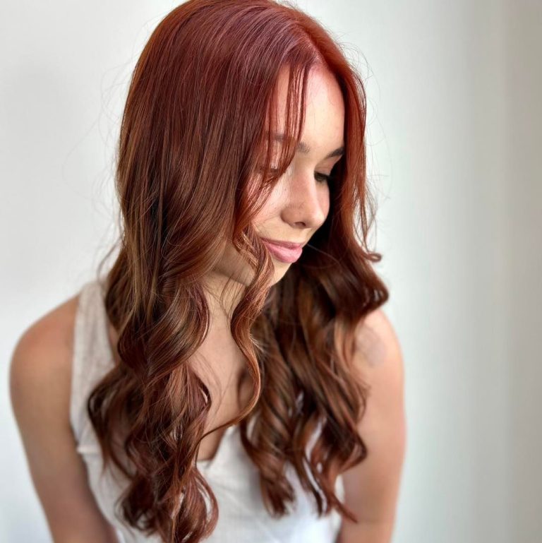 24 Cherry Brown Hair Ideas for 2024: Trendy Looks - divagaze.com