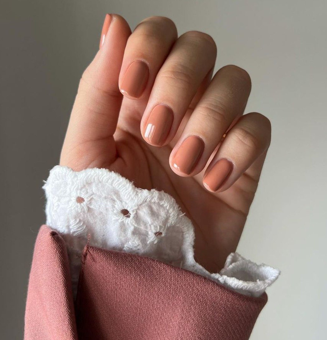 Explore 2024's Top 25 Light Gel Nail Colors for Every Season - divagaze.com