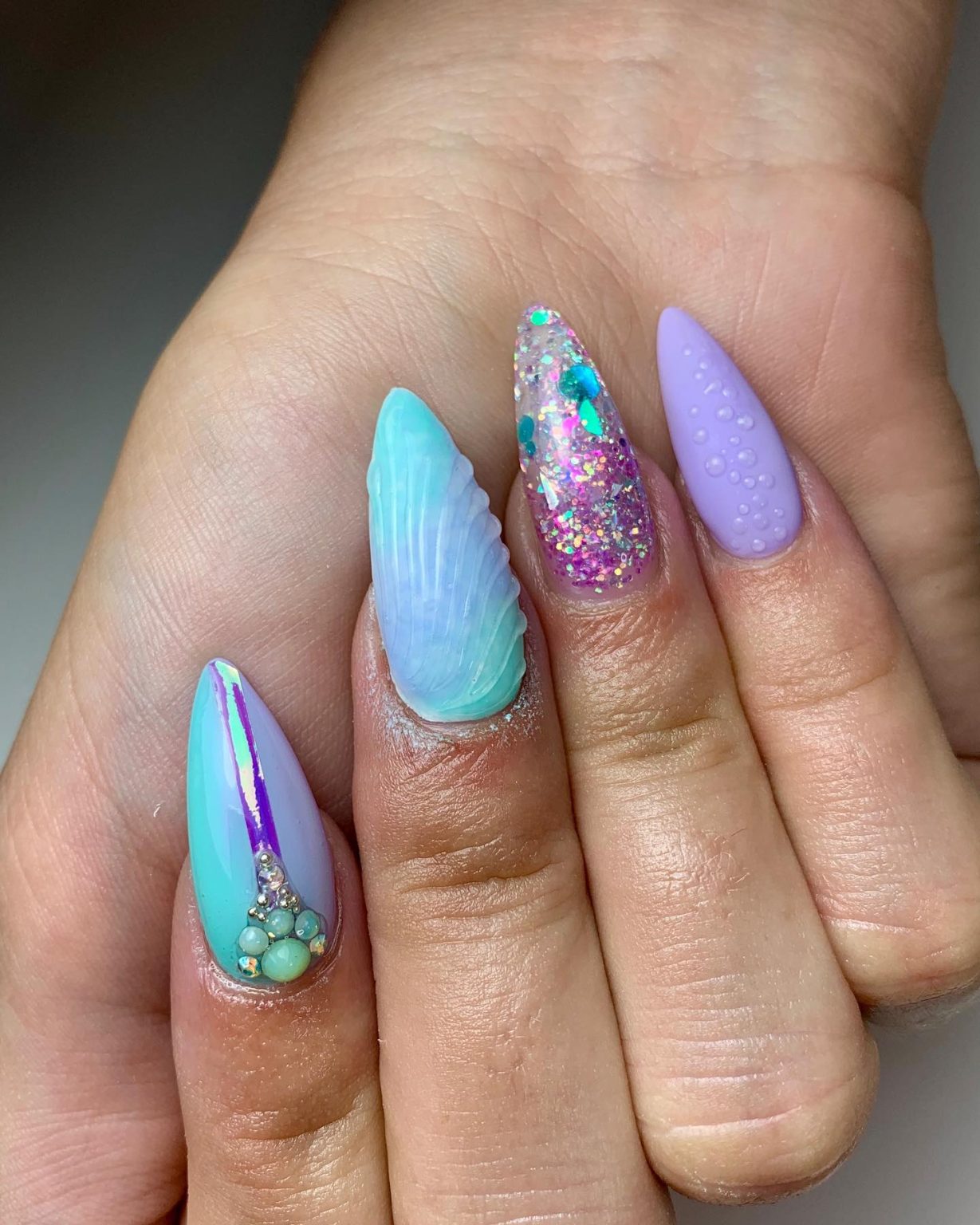 31 Mermaid Nail Art Ideas to Make Your Nails Shine Like a Mermaid's ...