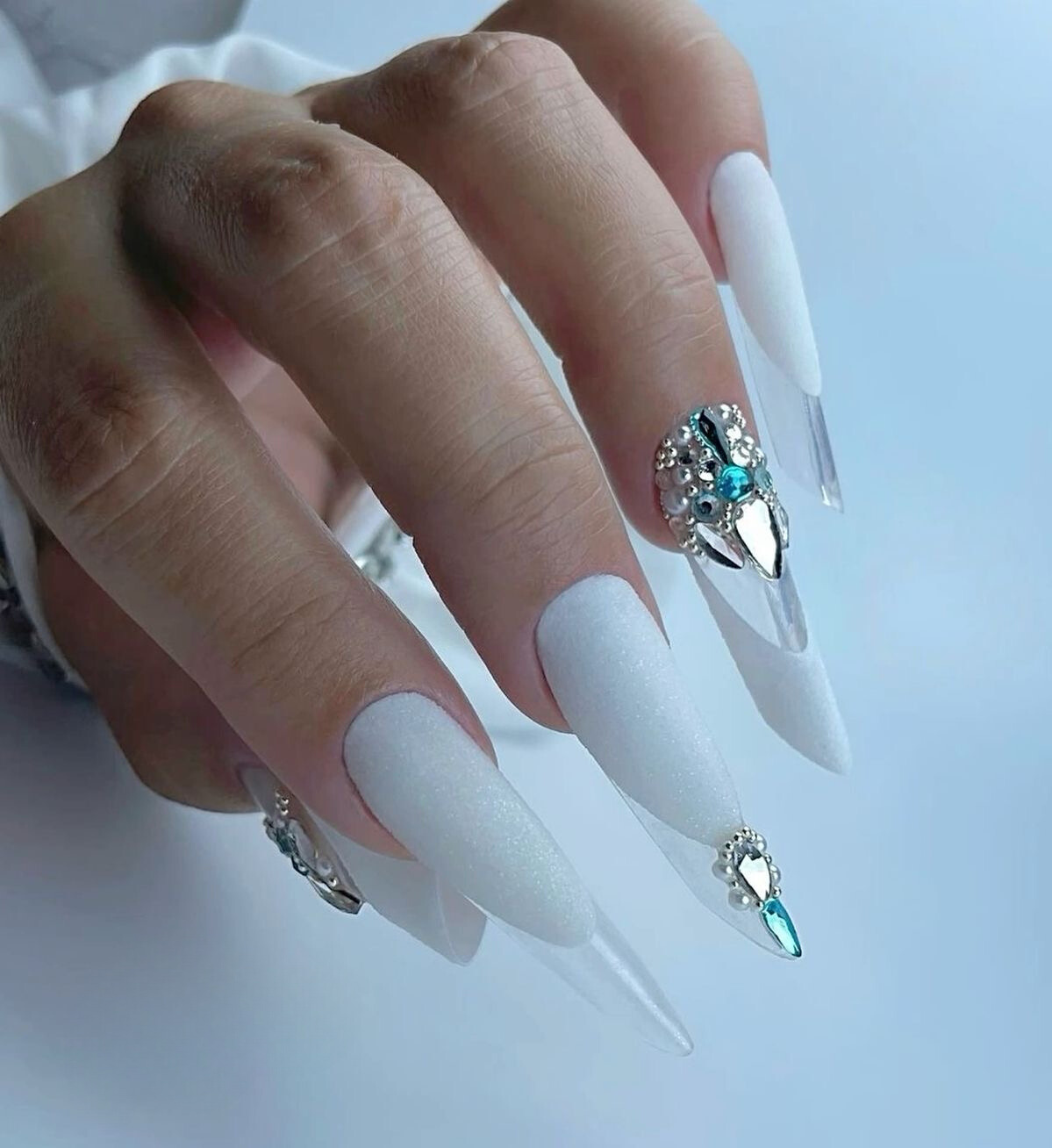 33 Stunning Wedding Acrylic Nails to Make Your Special Day ...
