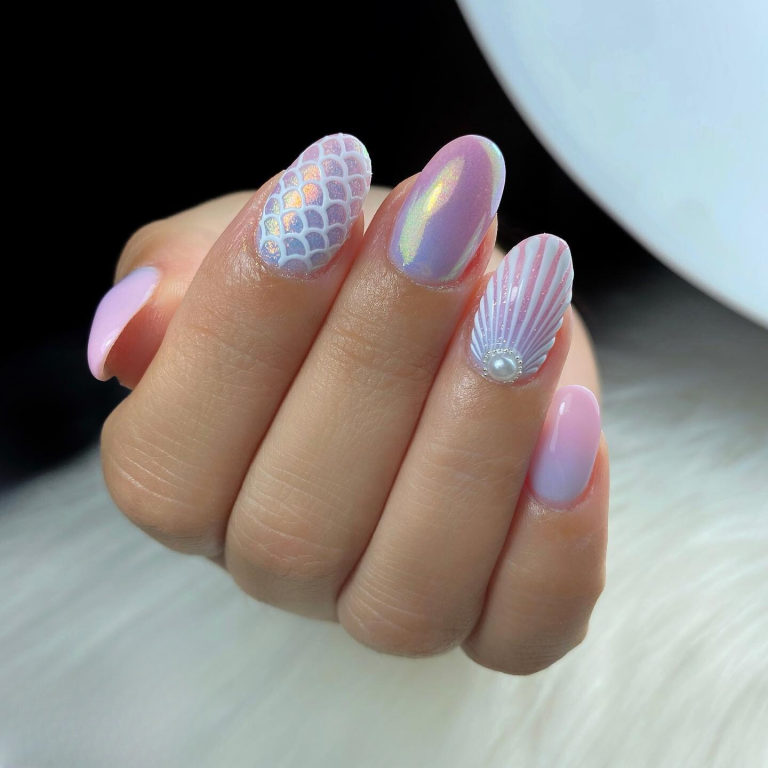 31 Mermaid Nail Art Ideas to Make Your Nails Shine Like a Mermaid's ...