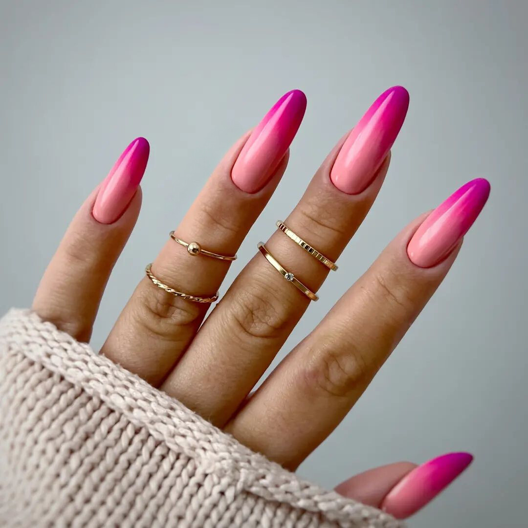 27 Gradient Nail Designs to Inspire Your Next Manicure in 2024 ...