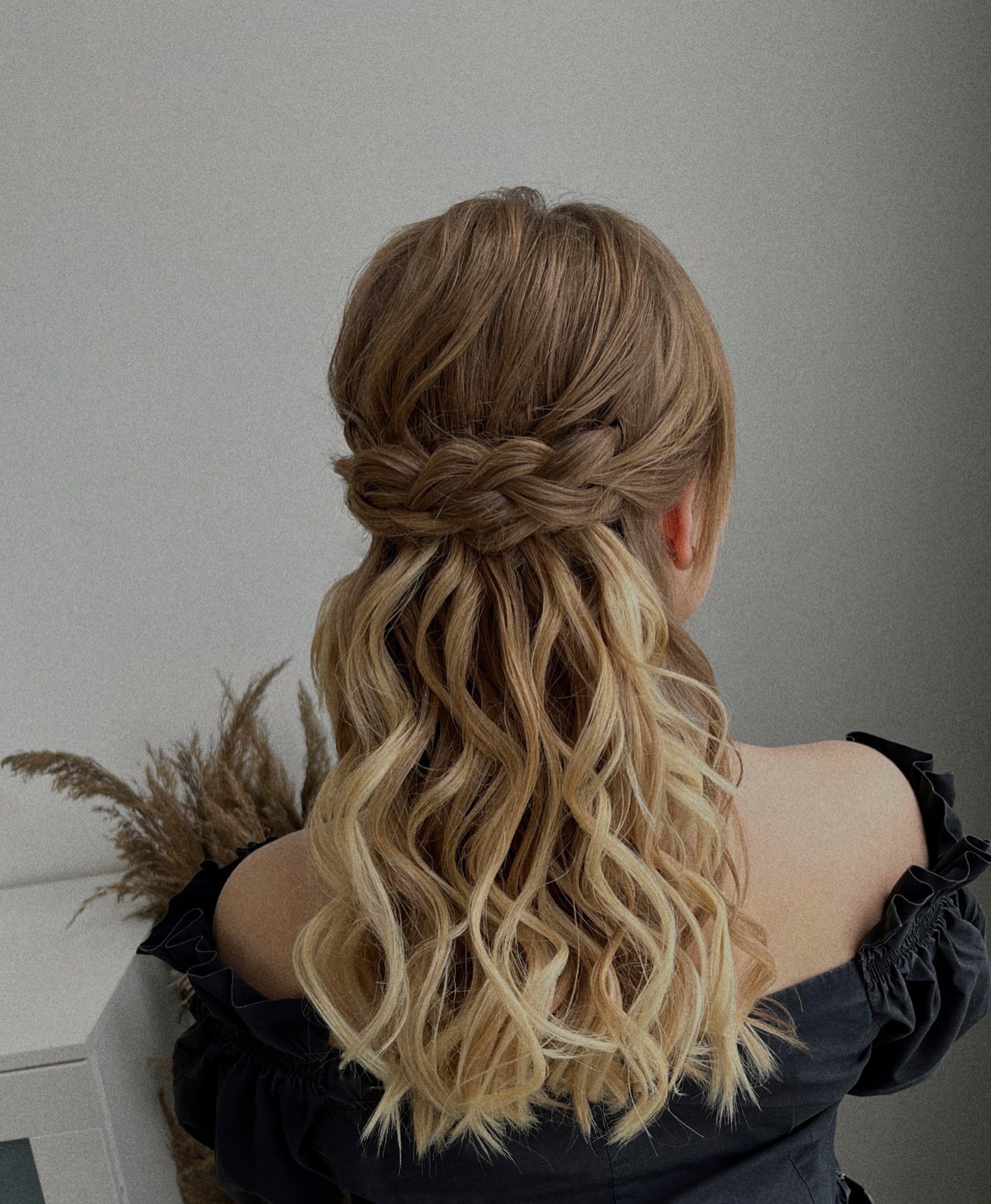 23 Cute Fall Hairstyles for 2024: Trendy Looks for Medium to Long Hair ...