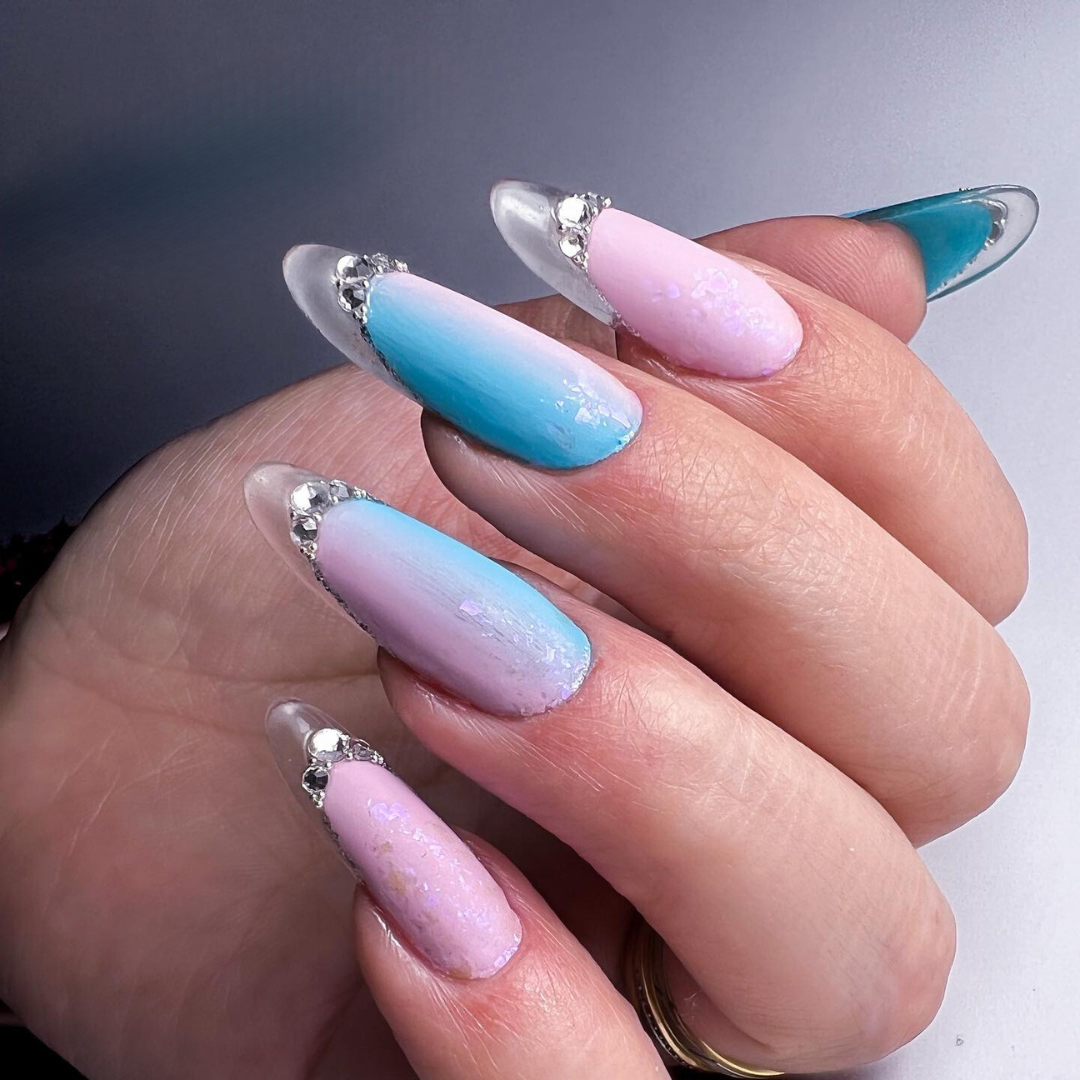 27 Gradient Nail Designs to Inspire Your Next Manicure in 2024 ...