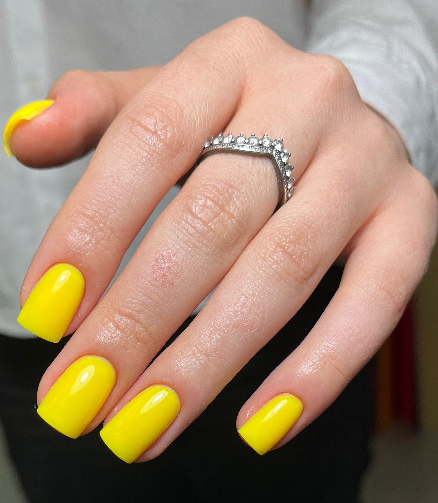 23 Yellow Fall Nails: Mustard, Glitter, and Elegant Designs for a ...