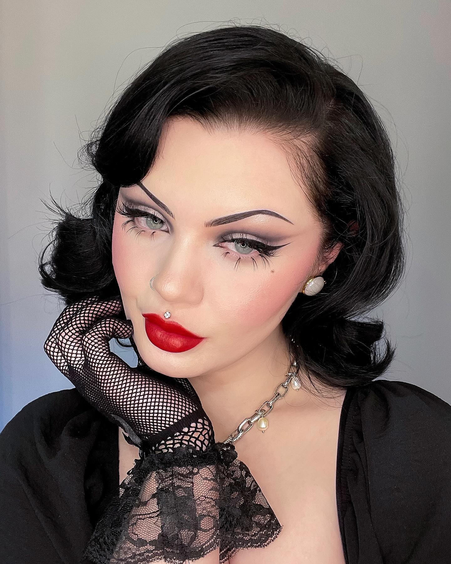 21 Vintage Makeup Styles 2024: Timeless Elegance and Modern Twists for ...