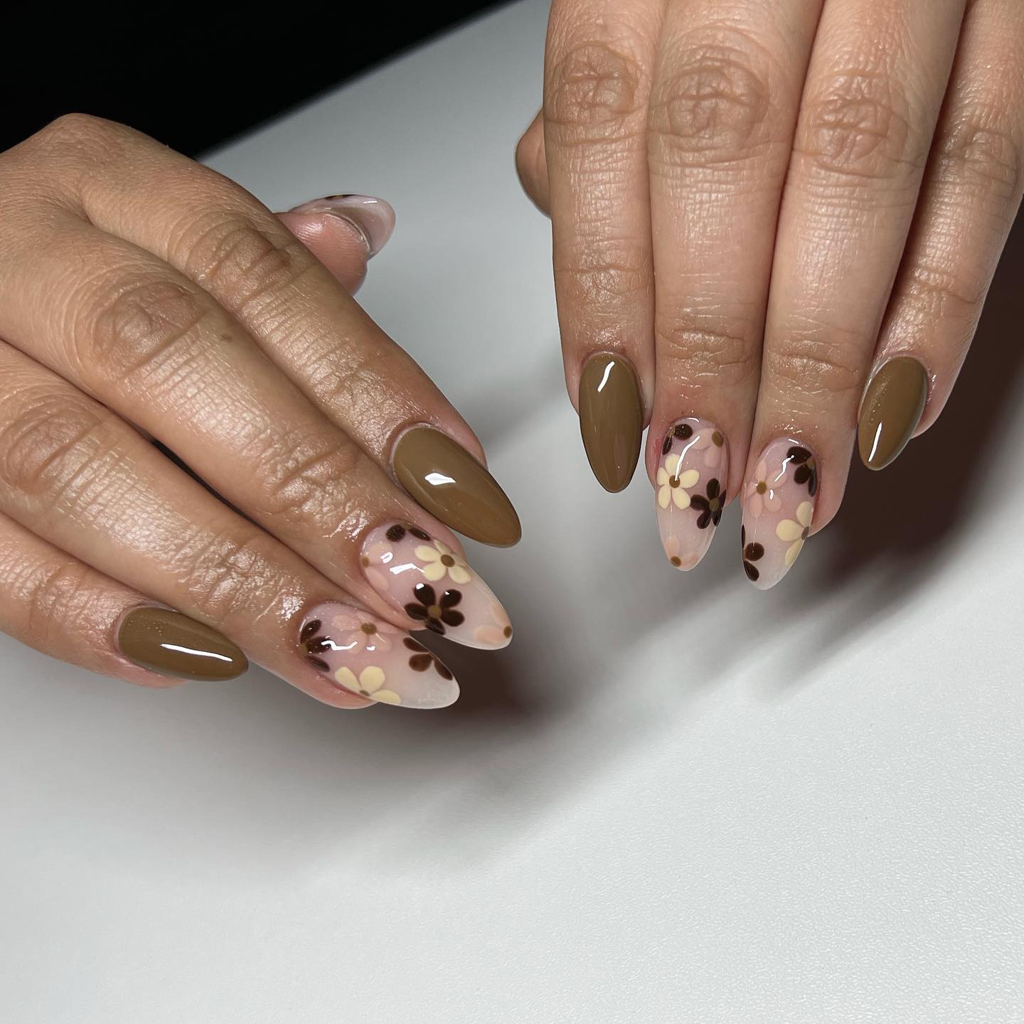 30 Fall Flower Nails Designs for 2024: Trendy Ideas for Cute and ...