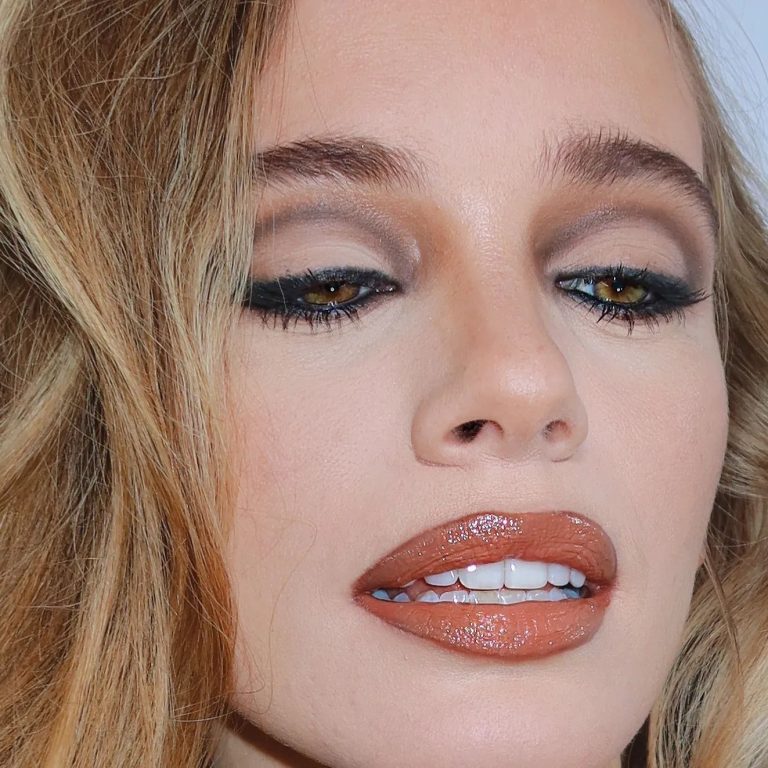 40 Iconic 90s Makeup Looks: Bold, Glamorous, and Trendsetting Styles ...