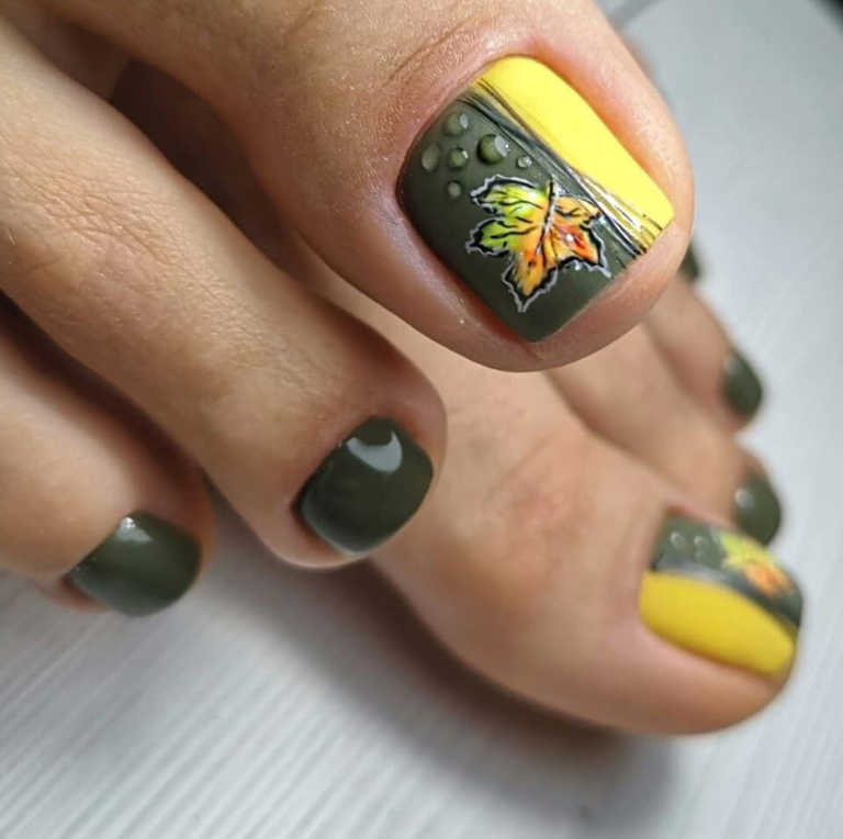 29 Stunning Fall Toe Nails to Inspire Your Autumn Pedicures - divagaze.com