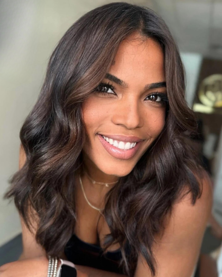 24 Fall Hairstyles for Medium Hair 2024: Cute, Easy, and Simple Ideas ...