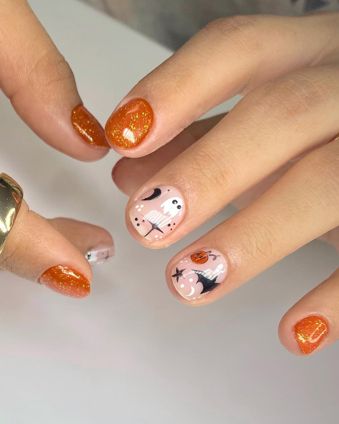 37 Short Round Fall Nails: Cute and Elegant Nail Designs to Try This ...