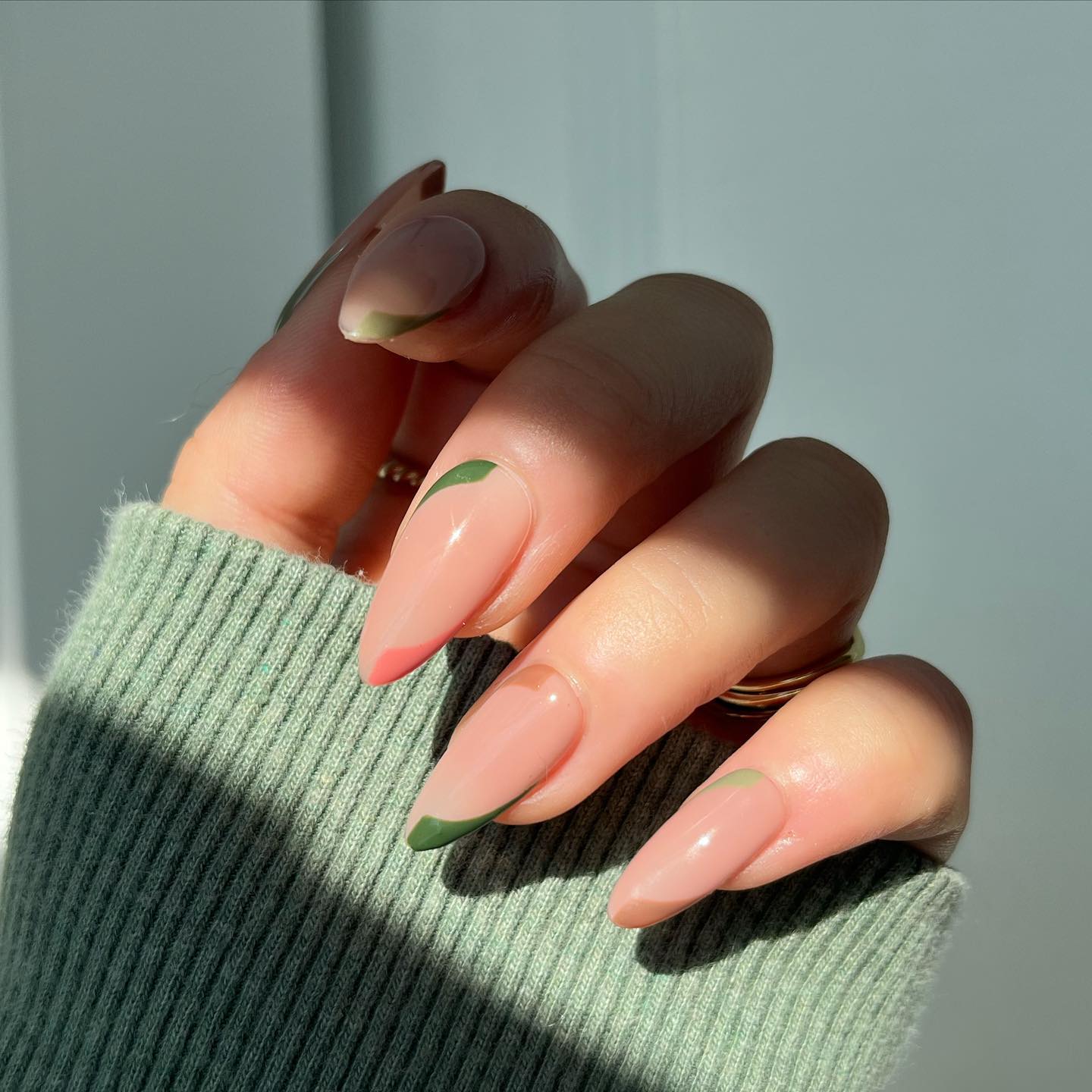 32 Fall Almond Nails: Stunning Designs to Embrace Autumn Elegance ...