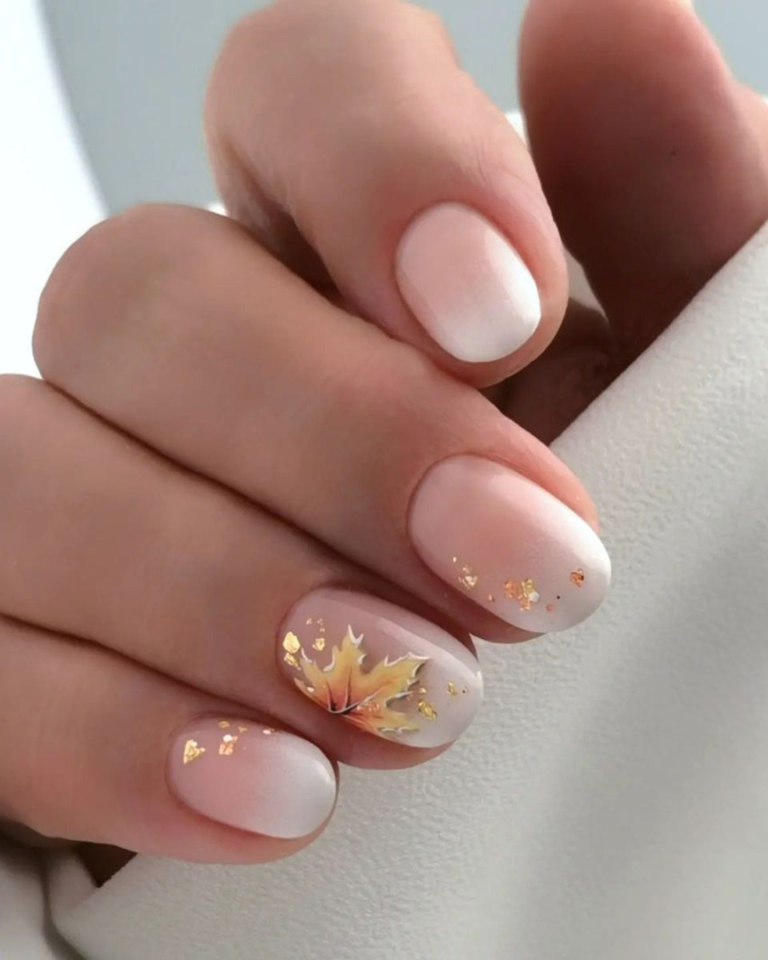 37 Short Round Fall Nails: Cute and Elegant Nail Designs to Try This ...