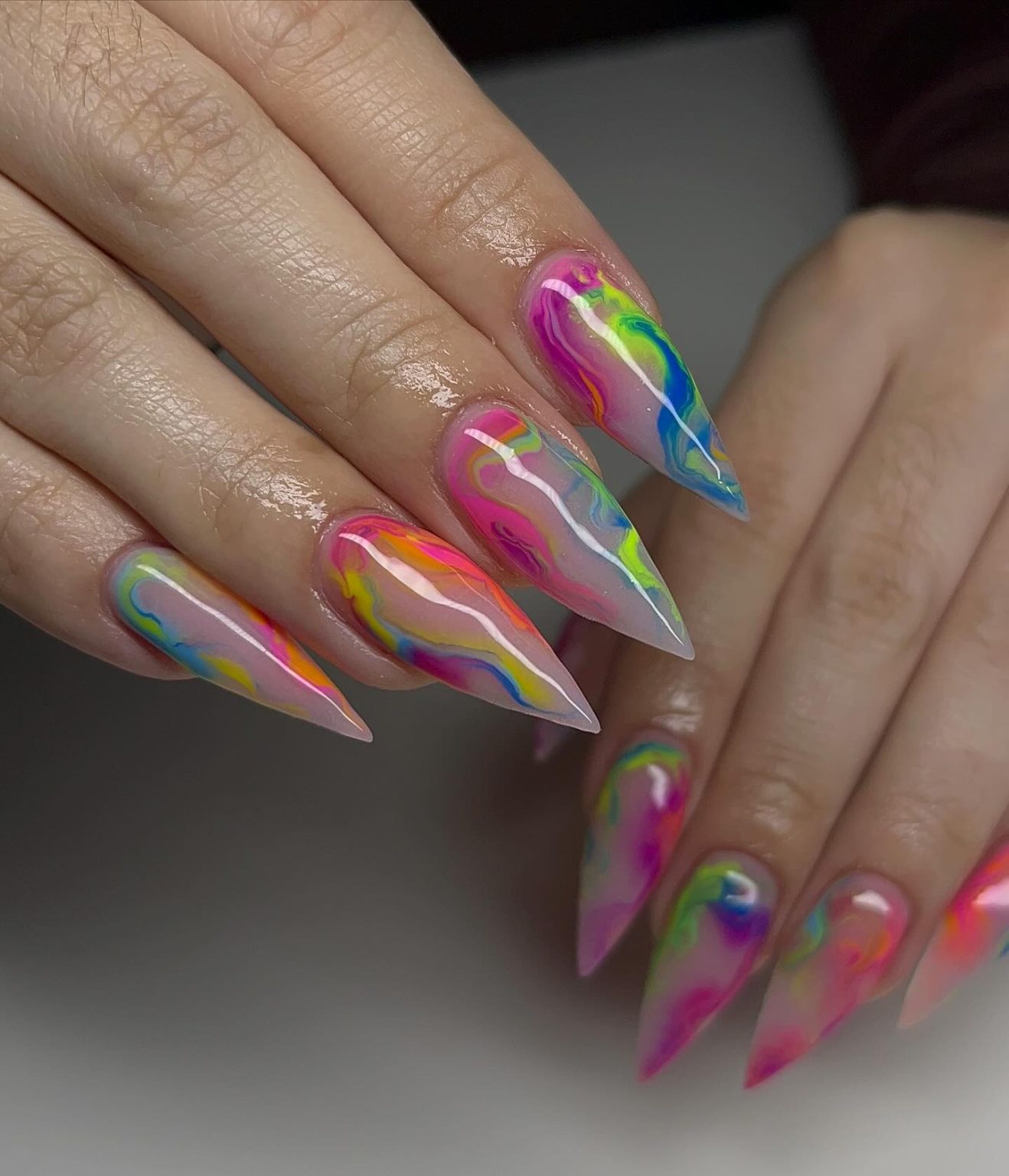 28 Stunning Fall Rainbow Nails 2024 Designs You Must Try This Autumn ...