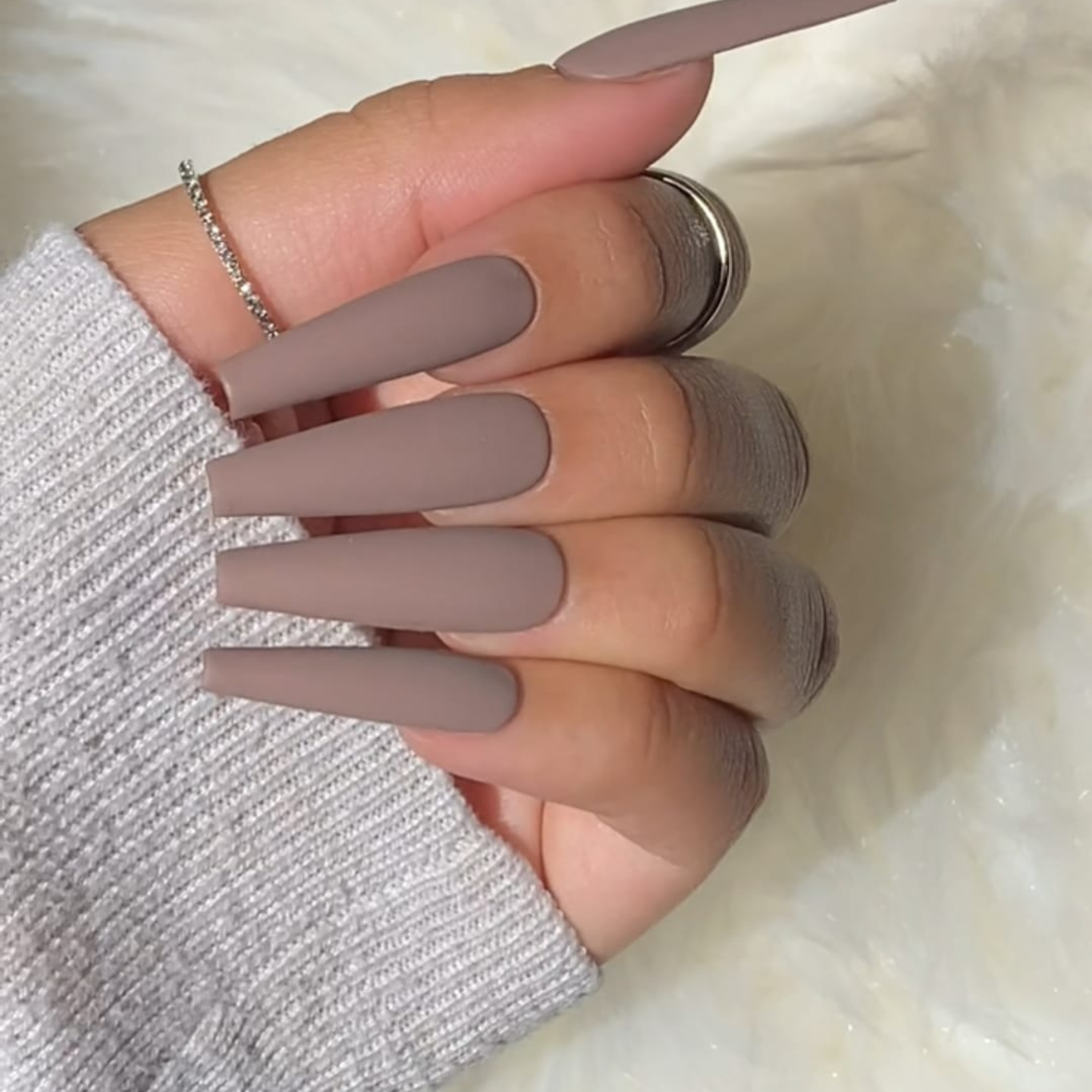 27 Fall Coffin Nails: Stunning Designs to Elevate Your Autumn Style ...