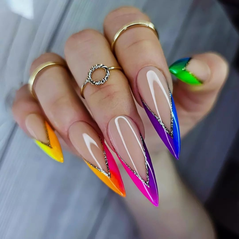 28 Stunning Fall Rainbow Nails 2024 Designs You Must Try This Autumn ...