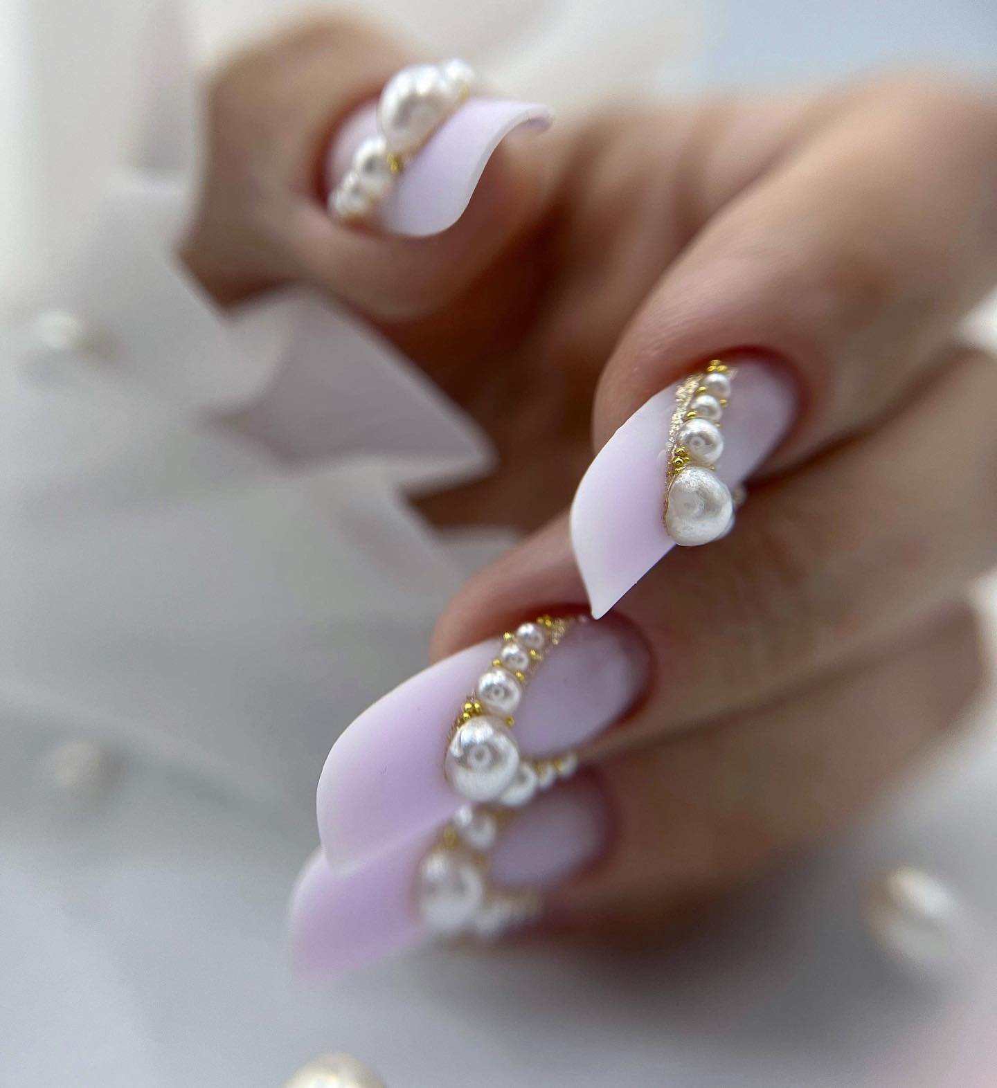 25 Stunning Pink Fall Nails 2024: Trendy Designs to Rock This Autumn ...