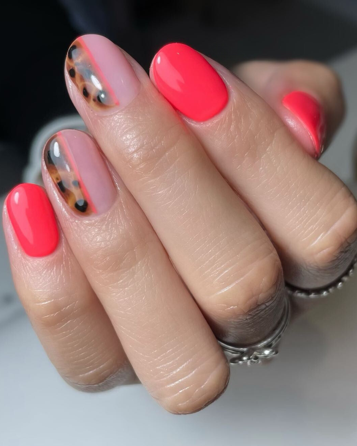 37 Short Round Fall Nails: Cute and Elegant Nail Designs to Try This ...