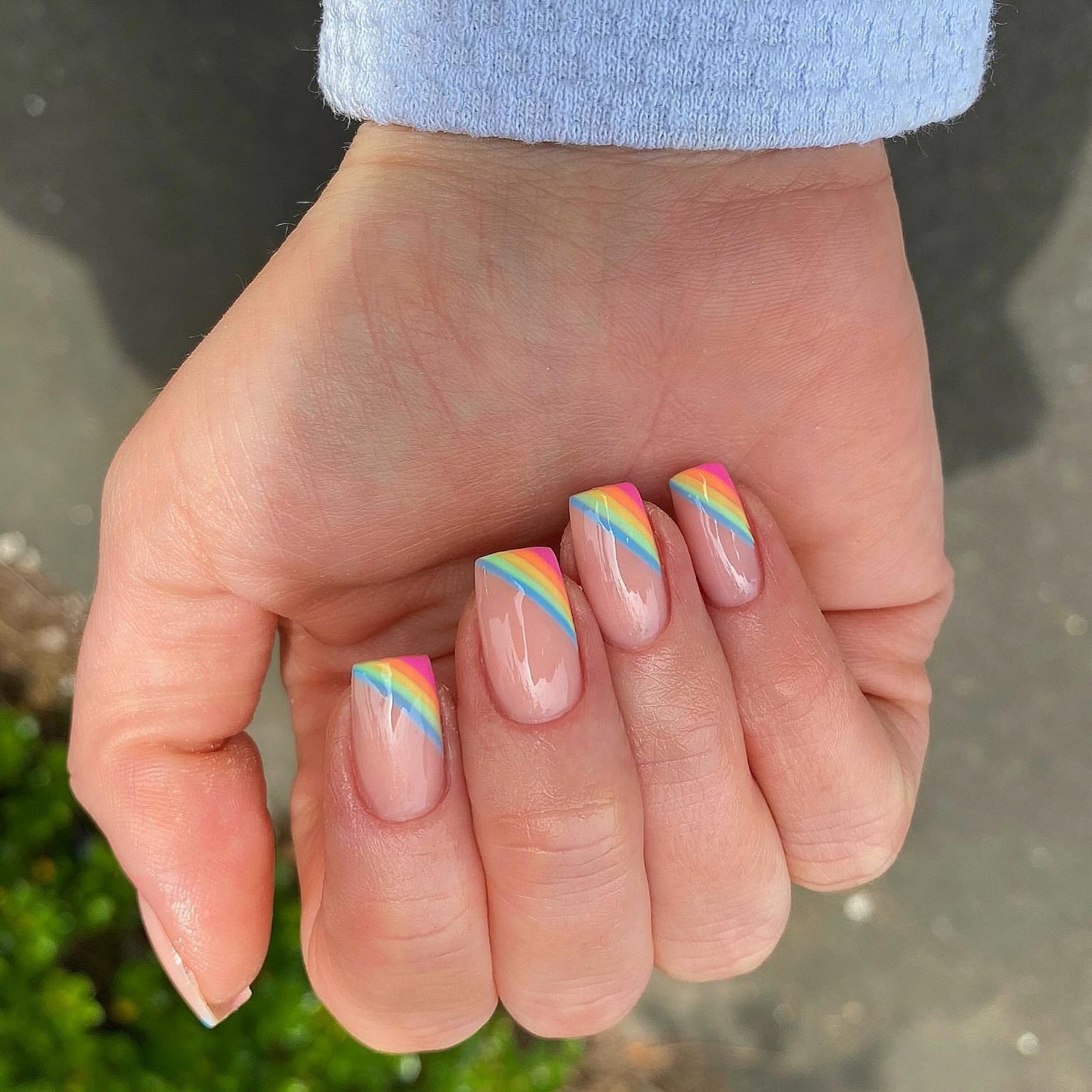 28 Stunning Fall Rainbow Nails 2024 Designs You Must Try This Autumn ...