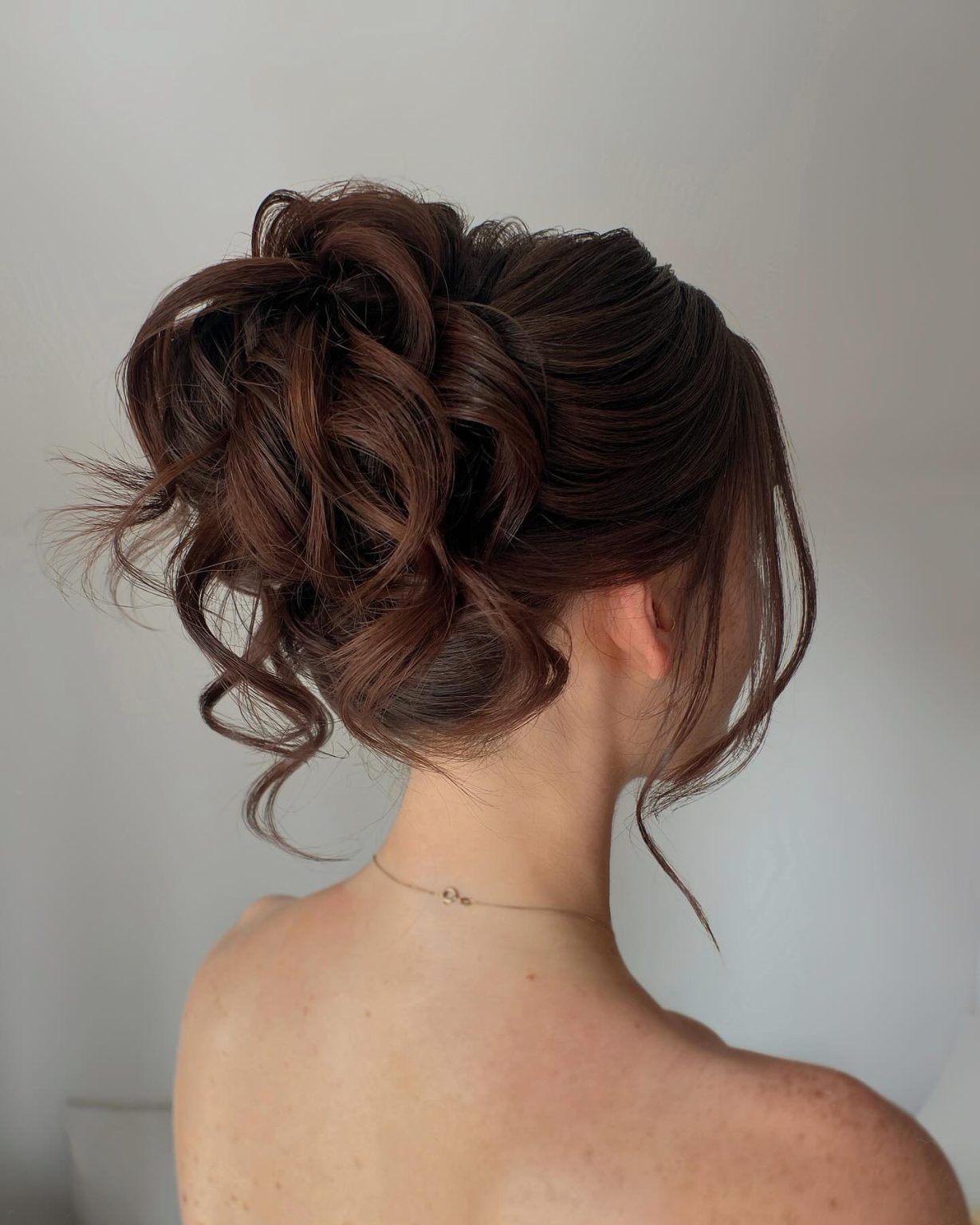 24 Stunning Winter Formal Hairstyles: Elegant Looks for Every Hair Type ...