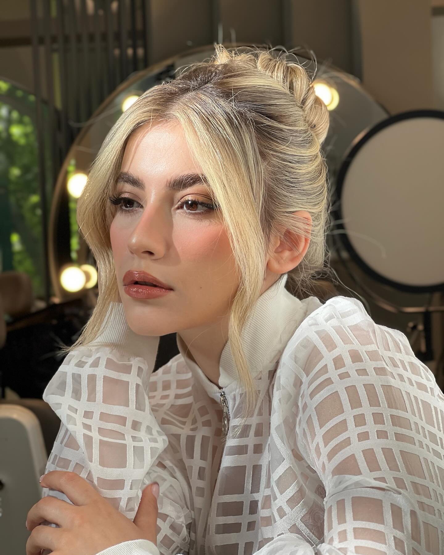 25 Winter Hairstyles: Chic and Cozy Hair Ideas for Every Occasion and ...